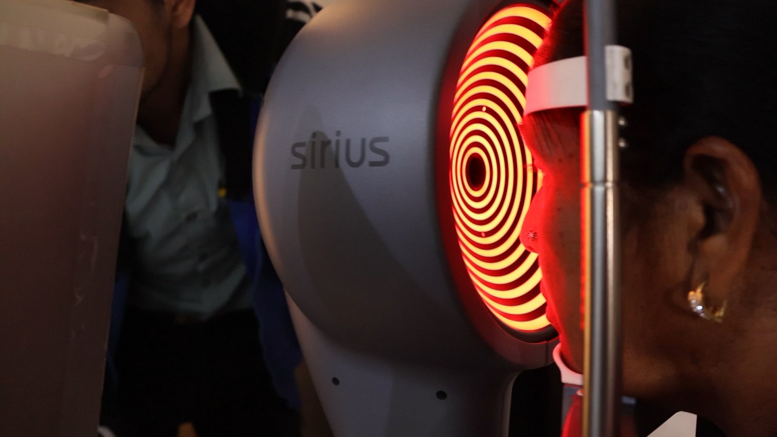 corneal services - Arora Eye Hospital & Retina Centre